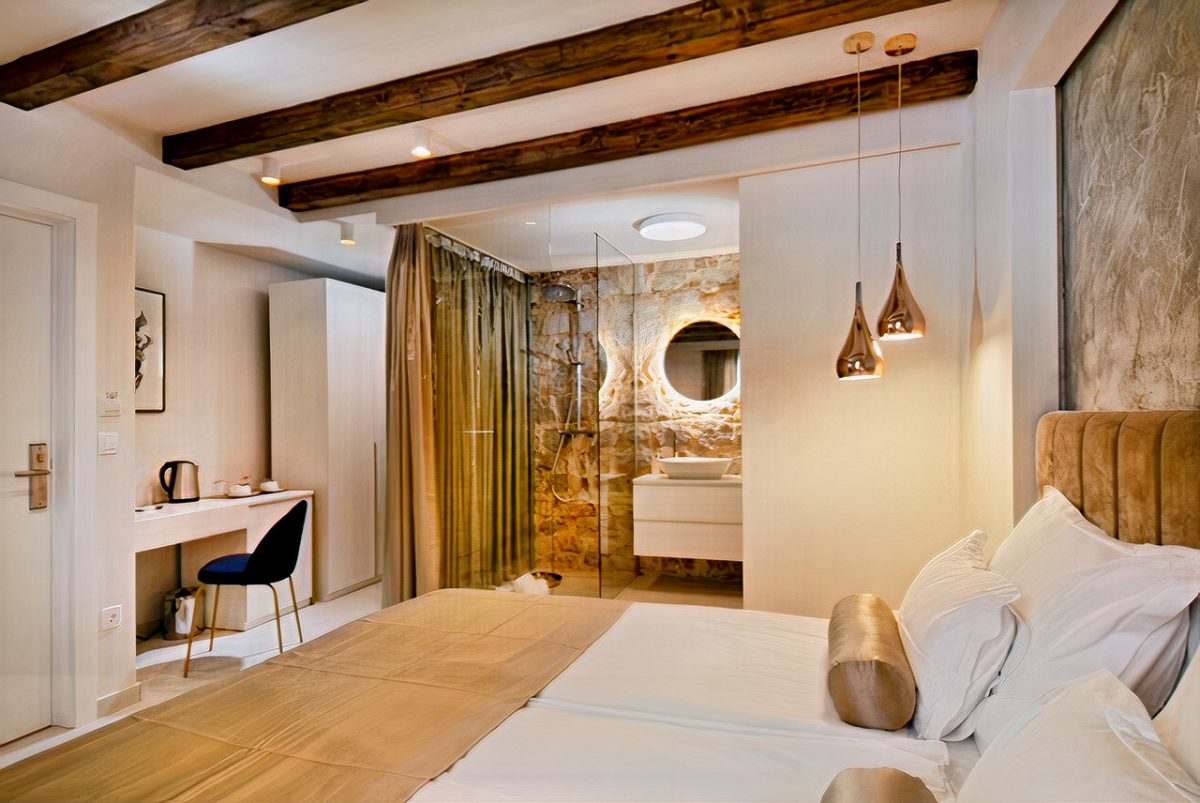 The best hotel in Split Old Town - Book now - Sperone Heritage Hotel
